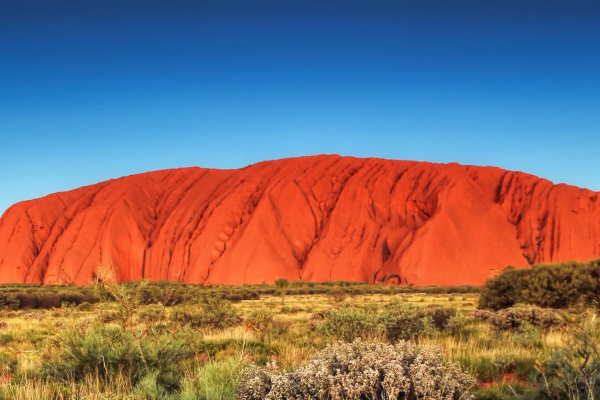 How many tourist visit uluru each year 60 photos - Hanstourandtravels.com