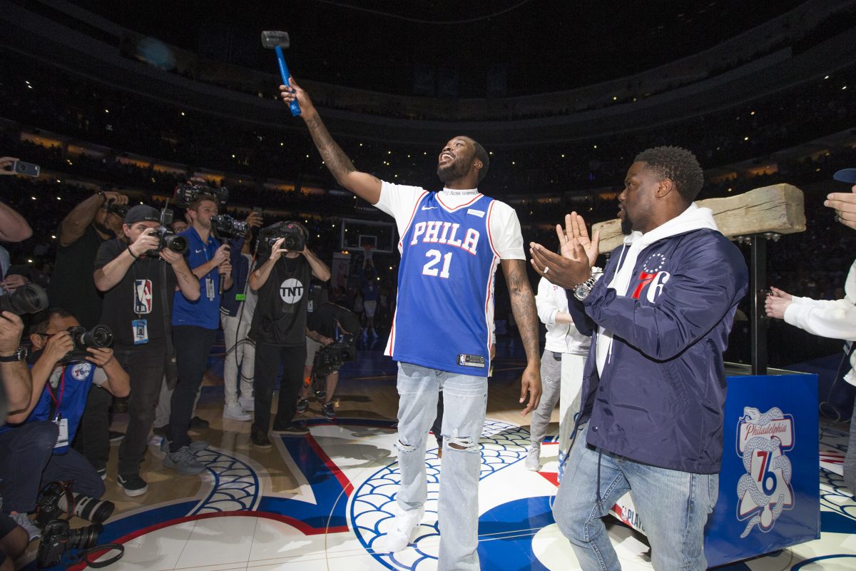 Meek Mill Jugando Al Baloncesto Mike Vick Will One Of These Playoff