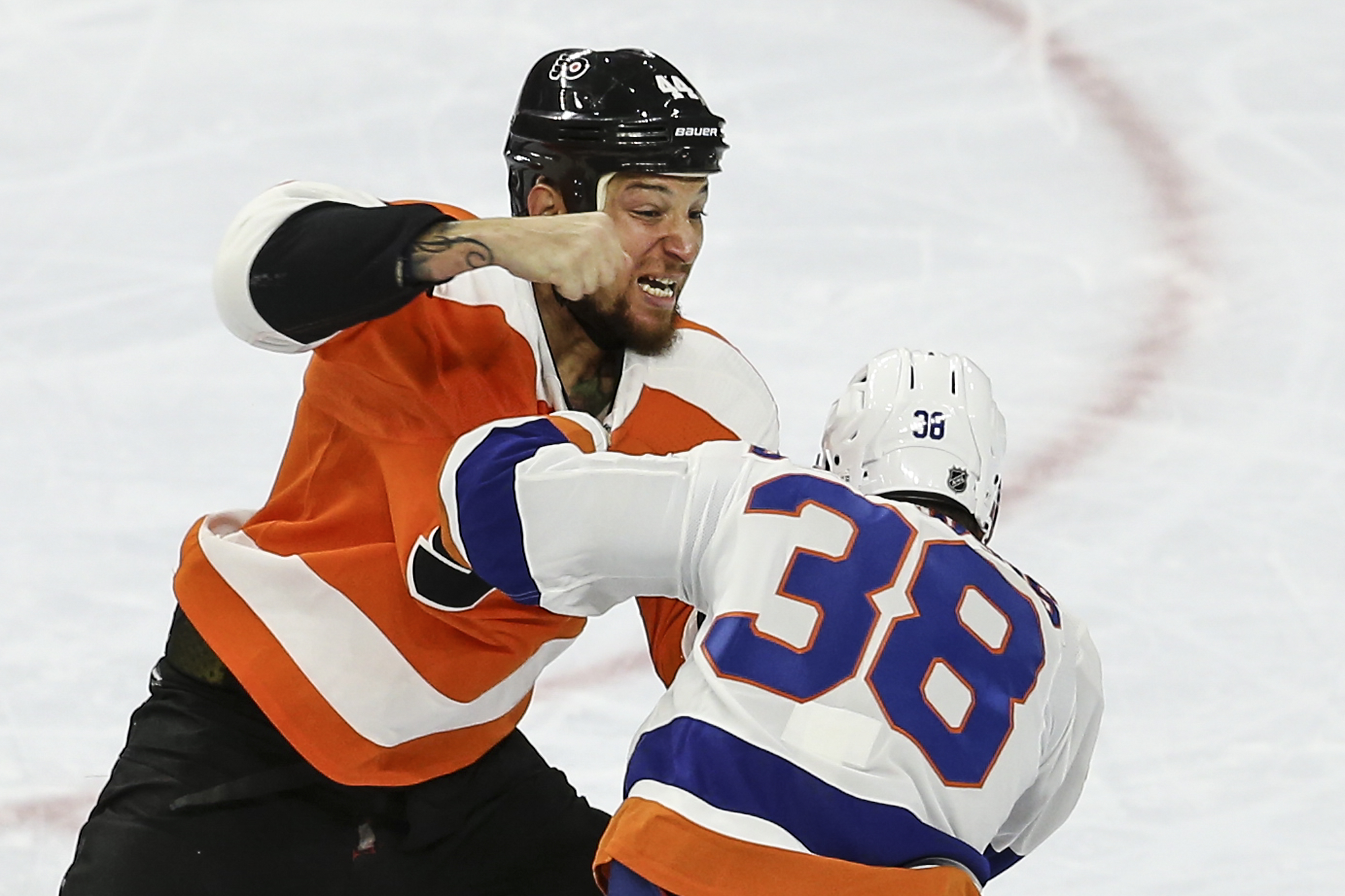 Contrato De Chris Stewart Vs Milan Lucic 2015 16 NHL Divisional